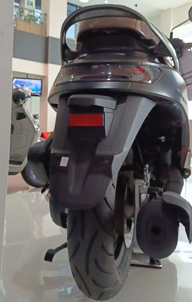 Review Tampilan New Honda Stylo 160 tipe ABS Royal Matte Black ...